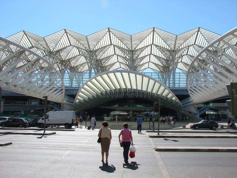 Oriente station, Lisbon editorial photo. Image of station - 5022936
