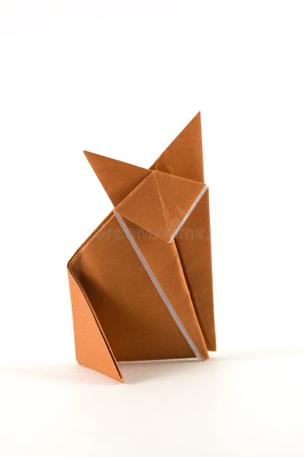 Origami simple de renard image stock. Image du japonais - 4882167