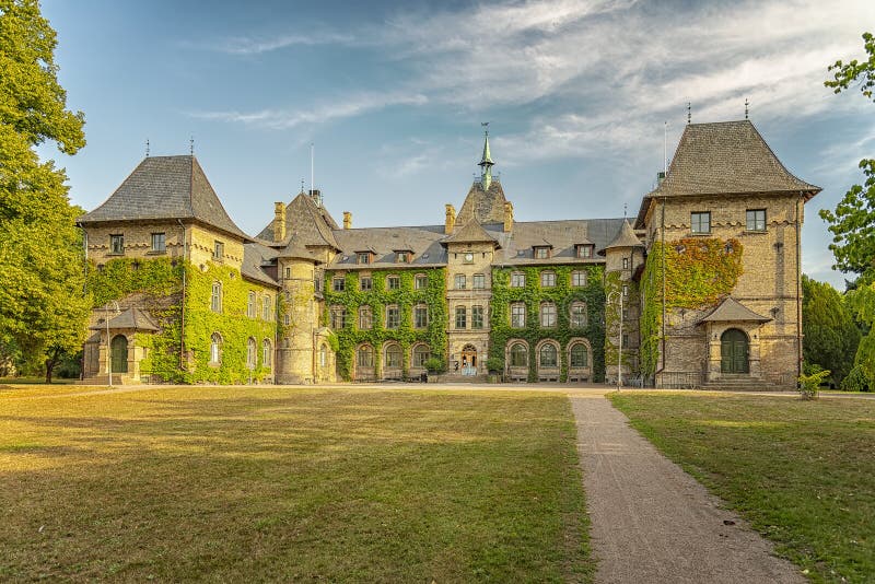 Garden of Alnarp Castle in Sweden Stock Image - Image of plant, alnarp ...