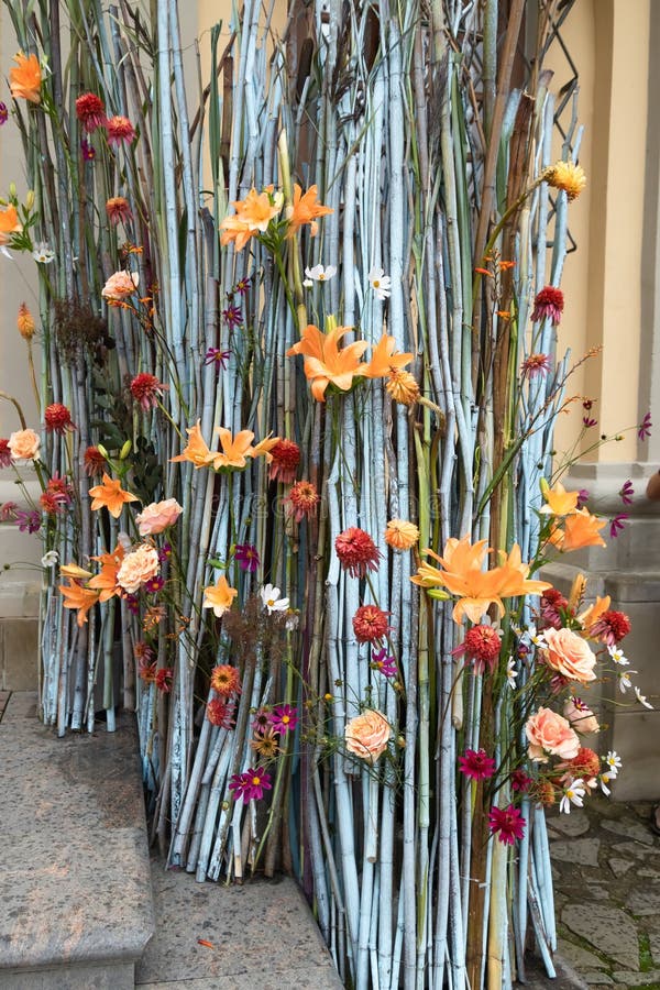 Original Flower Arrangement of Fresh Flowers Creative Flower ...