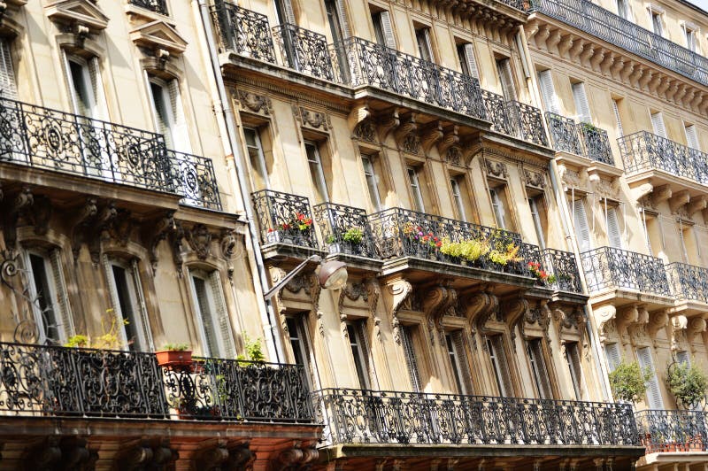 Original Historic Parisian Architecture Stock Image - Image of renting ...