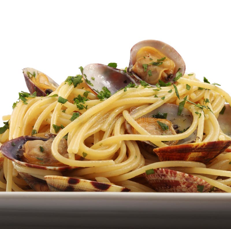Italian Spaghetti with Clams Stock Photo - Image of kitchen, italy ...