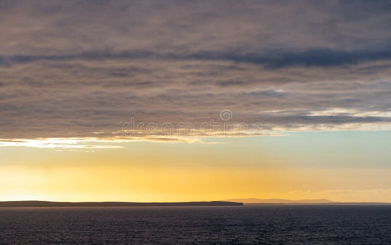 Orkney Charming Seascape at Sunset Stock Image - Image of nature, cloud ...