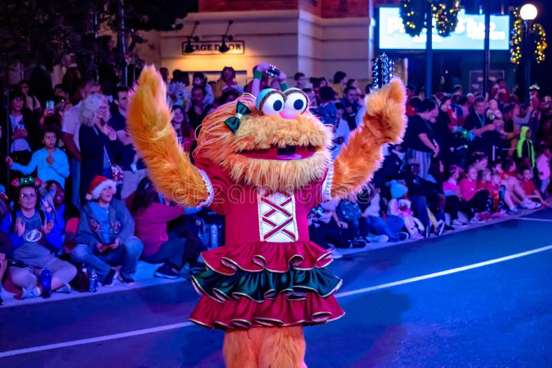 Zoe in Sesame Street Christmas Parade at Seaworld 45 Editorial Photo ... Zoe in Sesame Street Christmas Parade at Seaworld 45 Editorial Photo ...