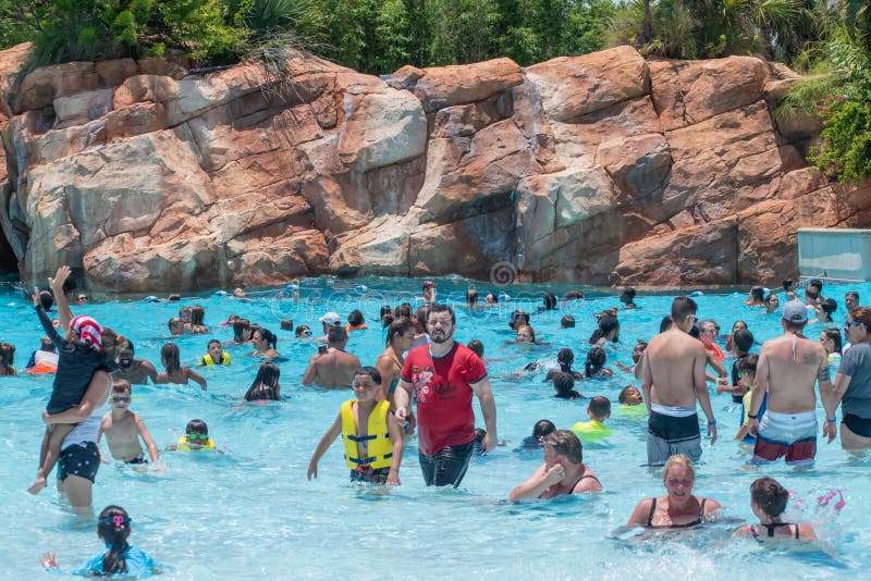 People Enjoying Pool with Waves at Aquatica 2. Editorial Photography ...
