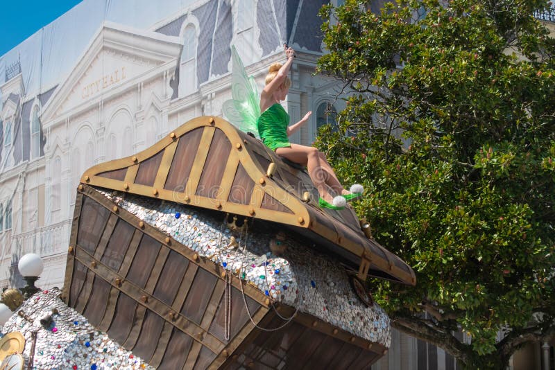 Tinker Bell on Beautiful Parade Float at Magic Kingdom 378 Editorial ...