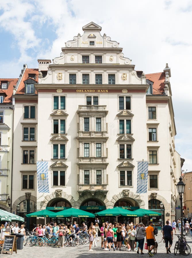 Munich, Museu De Arte Moderna De Kunst Do Der De Haus Foto Editorial ...