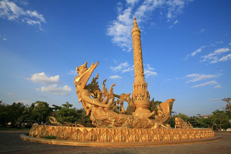 Ornament: Side View of Golden Art Sculpture Stock Image - Image of asia ...