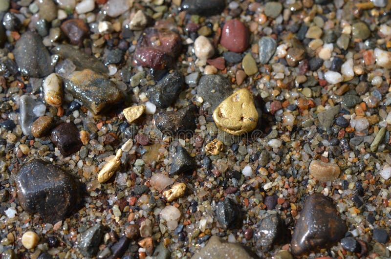 Oro natural imagen de archivo. Imagen de encuadramiento - 53167849