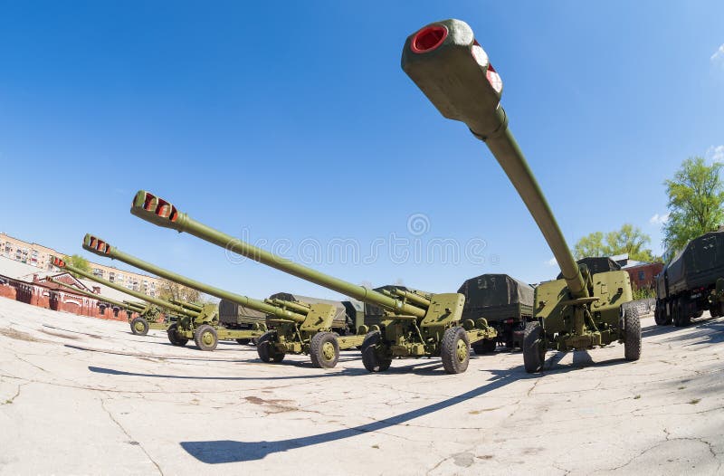 Os Obus 2A65 MSTA-B De 152 Milímetros Imagem de Stock - Imagem de russo ...