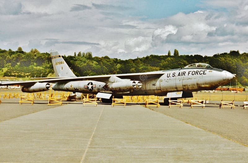 Osaf Boeing B47e 517066 Cn 450609 . Foto editorial - Imagen de bala ...