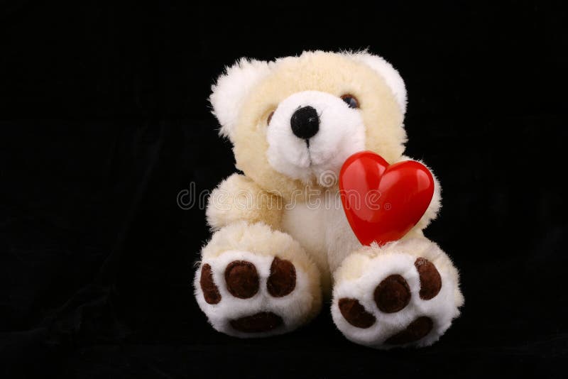 Oso con el corazón foto de archivo. Imagen de monederos - 1653532