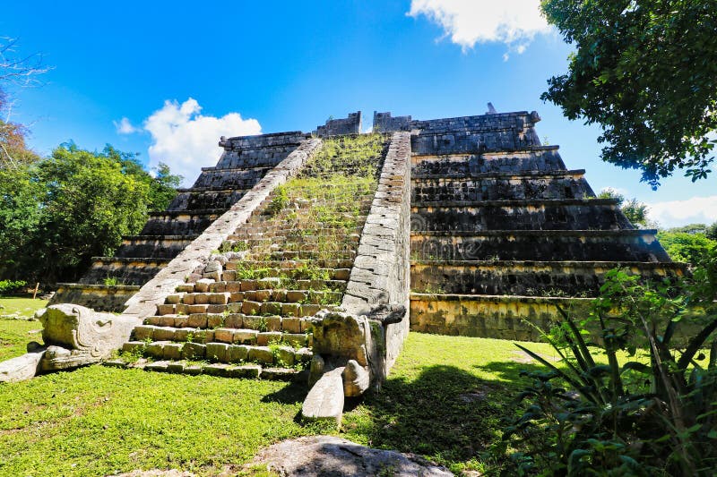 Ossuary Pyramid,Chichen Itza,Yucatan,Mexico Stock Image - Image of ...