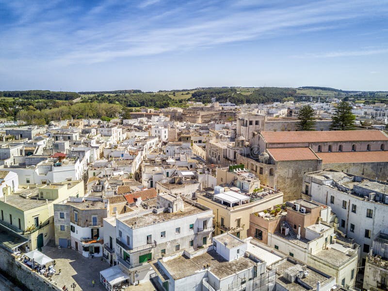 Otranto Mit Aragonese-Schloss, Apulien, Italien Redaktionelles Bild ...