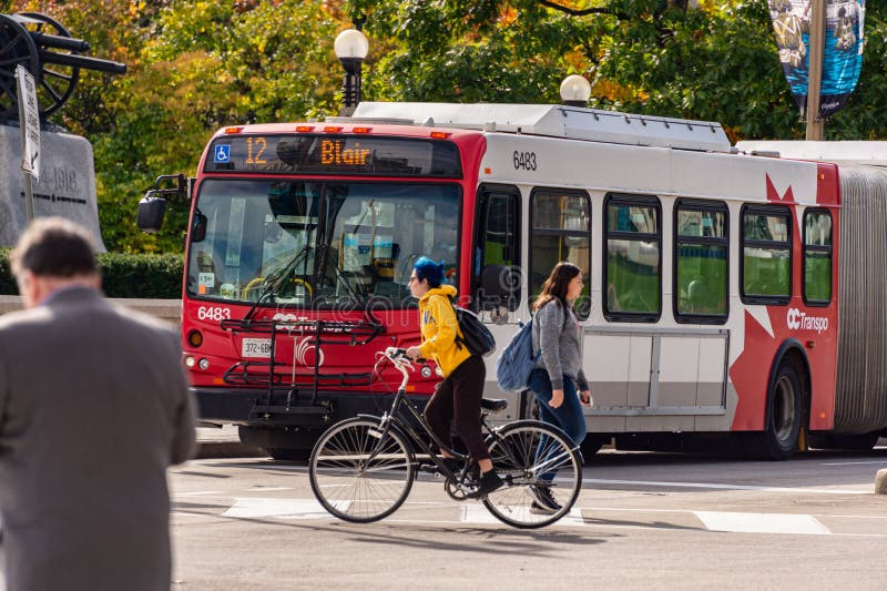 OC Transpo Bus in Downtown Ottawa Editorial Photography - Image of ...