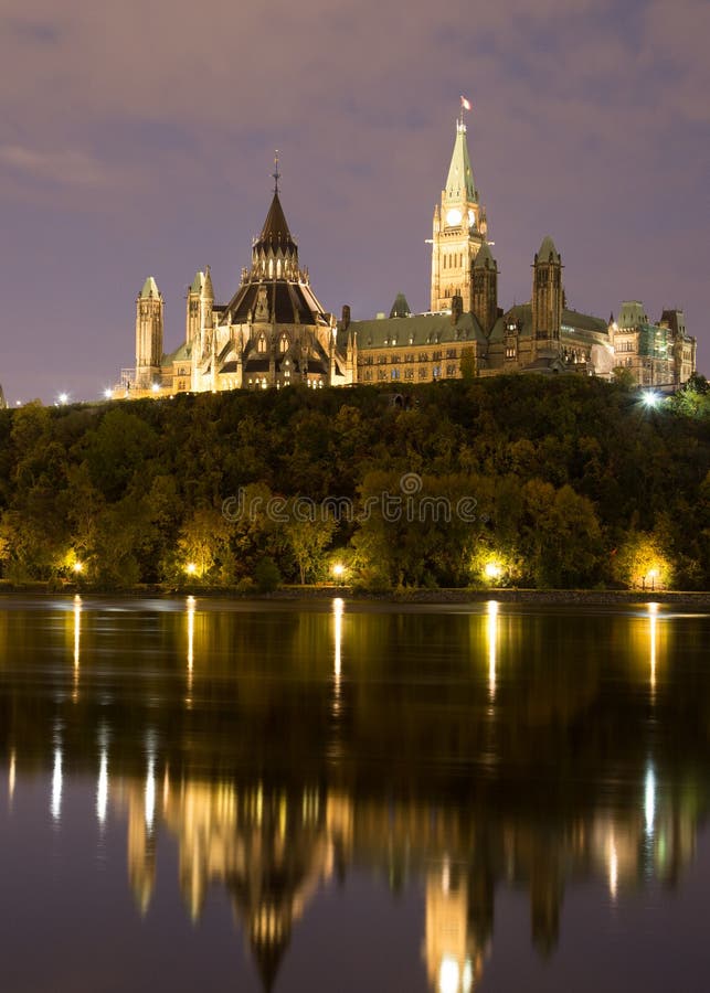 Ottawa Parliament Hill stock image. Image of lights, dark - 60293977