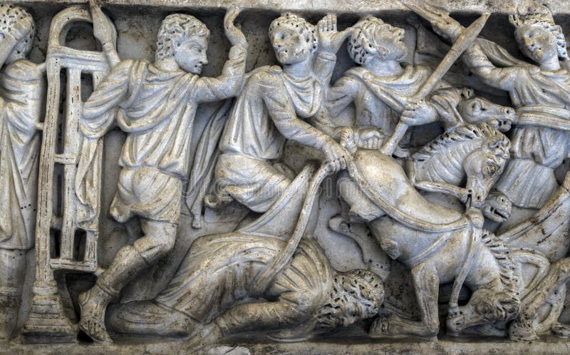 Oud Roman Sarcophagus redactionele stock afbeelding. Image of ...