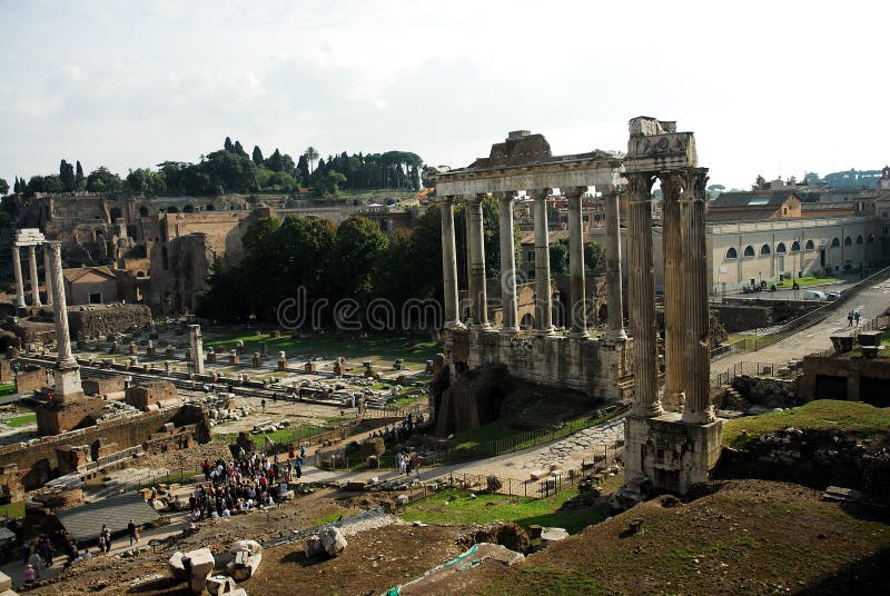 Romeinse Ruïnes Rome Italië Stock Afbeelding - Image of architectuur ...