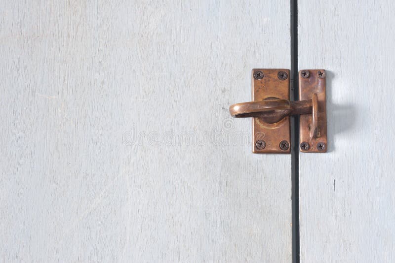 Oud slot stock afbeelding. Image of gevormd, drempel - 17115331