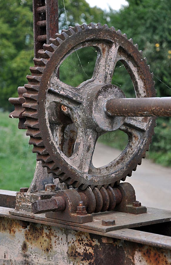 Oud roestig toestel stock foto. Image of opbrengst, toestel - 117578638