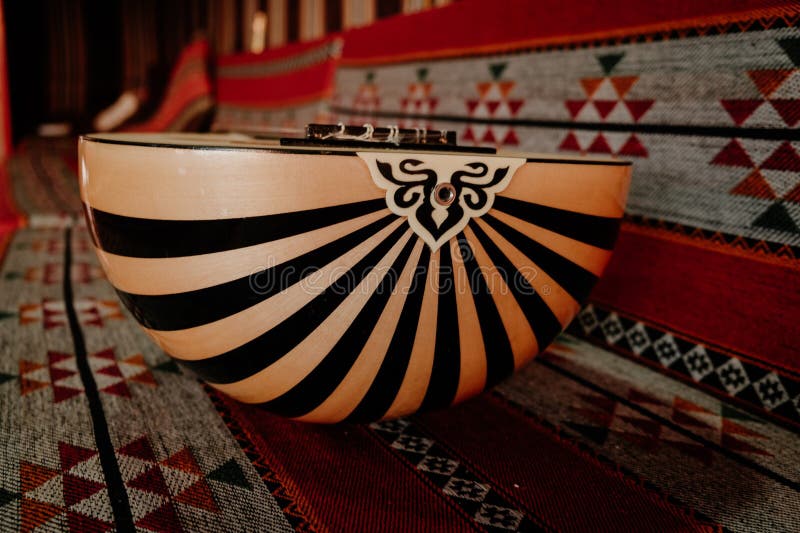 Oud Arabic Musical Instrument Stock Image - Image of iron, brown: 270043305