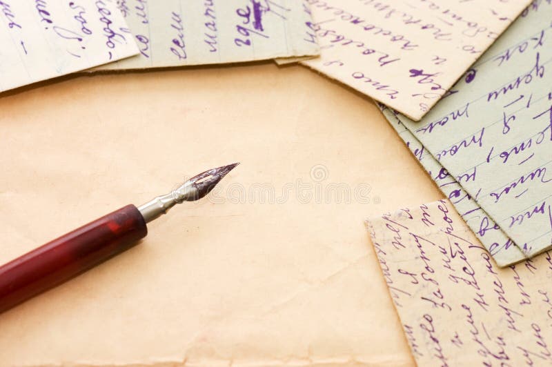 Oude Brieven Als Achtergrond Stock Foto - Image of mededeling, bruin ...