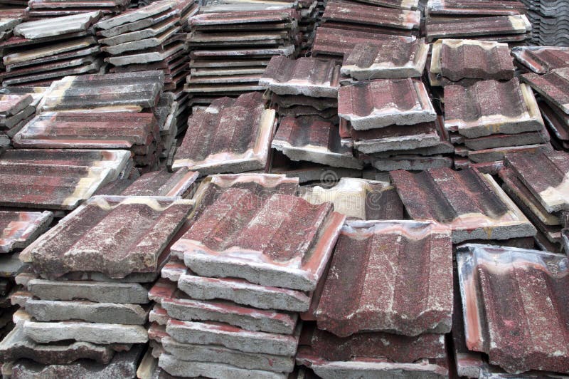 Oude daktegels stock foto. Image of tegels, materialen - 30385934