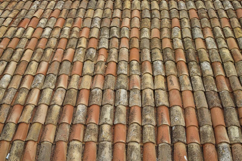 Oude daktegels stock foto. Image of buiten, gebouwd, ontwerp - 31536866
