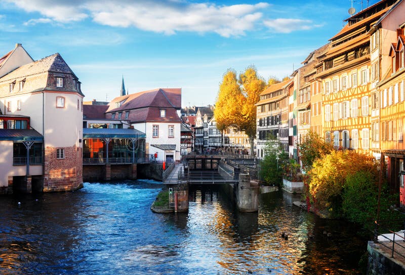 Oude Stad Van Straatsburg, Frankrijk Stock Foto - Image of tafereel ...
