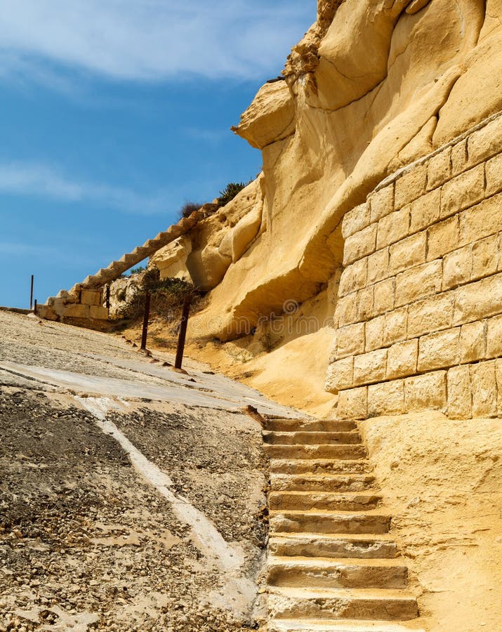 Oude Treden in Het Fort Tigne (Sliema) Stock Foto - Image of tafereel ...