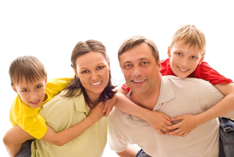 Ouders Met Hun Twee Kinderen Stock Afbeelding - Image of vriendschap ...