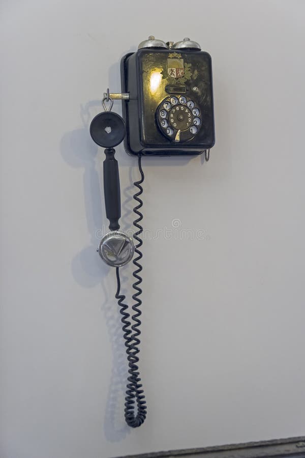 Oud TELEFOONTOESTEL stock foto. Afbeelding bestaande uit ...