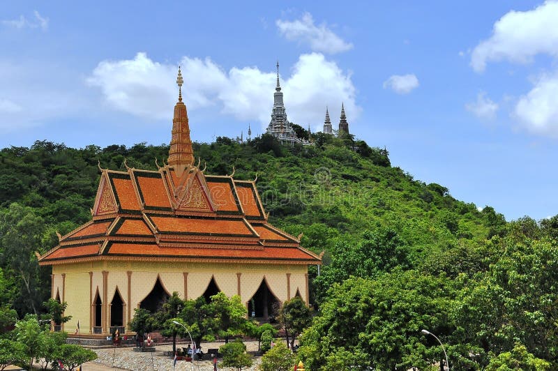 Oudong stock image. Image of buddhist, center, stupas - 31219949