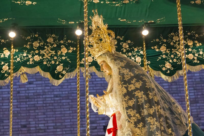 Our Lady of Hope editorial photo. Image of people, fervour - 68475671