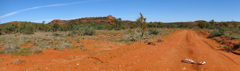 Outback Road & Mountain Range Stock Photo - Image of alone, gorge: 6333214