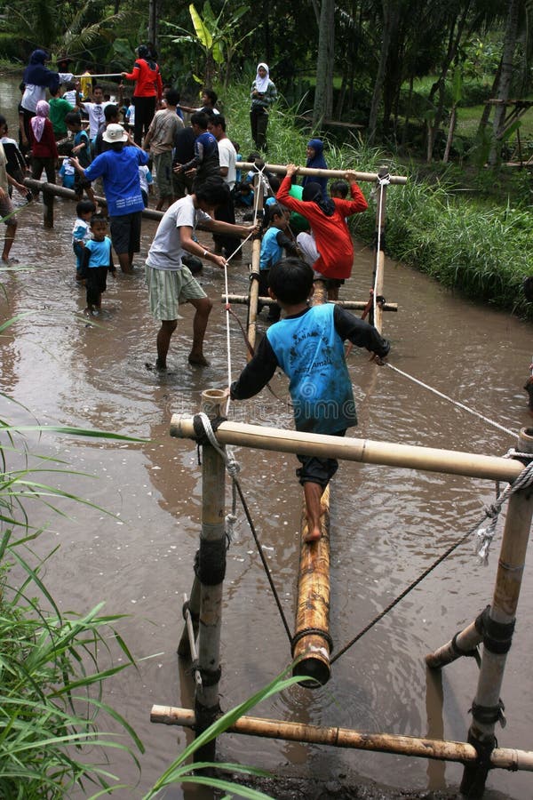 Outbound program editorial stock photo. Image of friends - 36568683