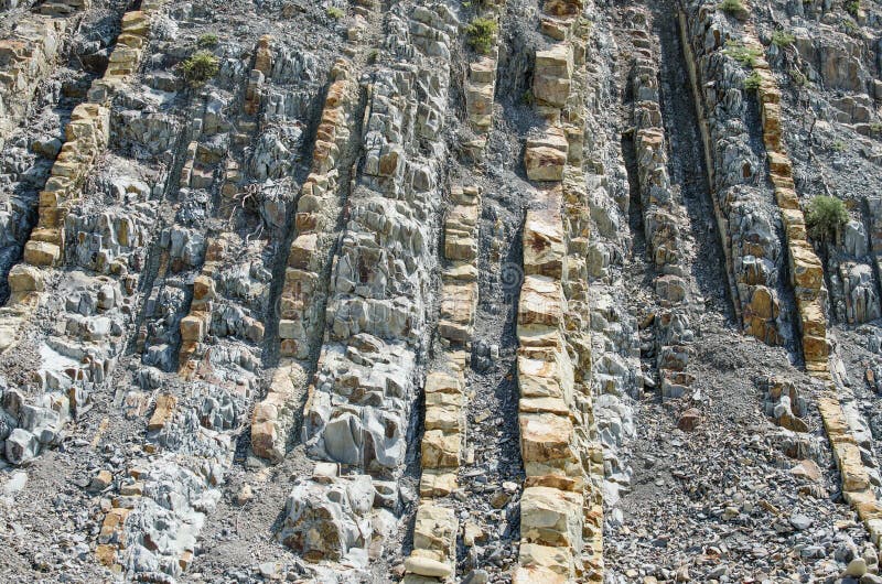 Exposure of Vertically Lying Layers of Mudstone and Limestone. Stock ...