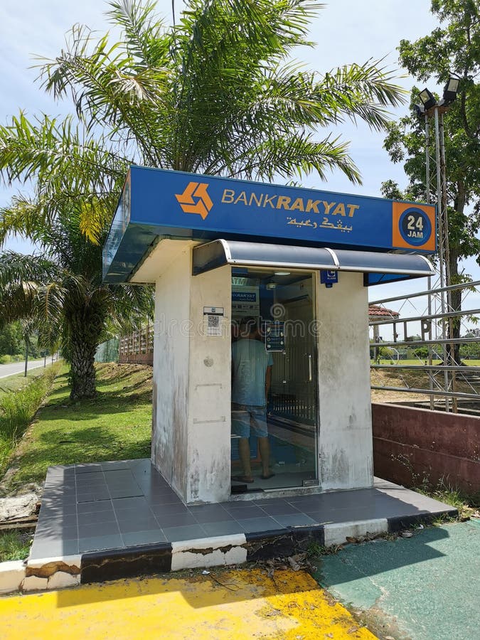 Outdoor ATM machine booth. editorial photo. Image of external - 226486736
