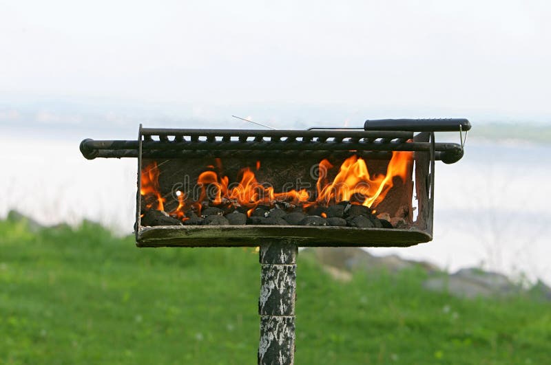 Outdoor bbq pit stock photo. Image of barbecue, energy - 15147730