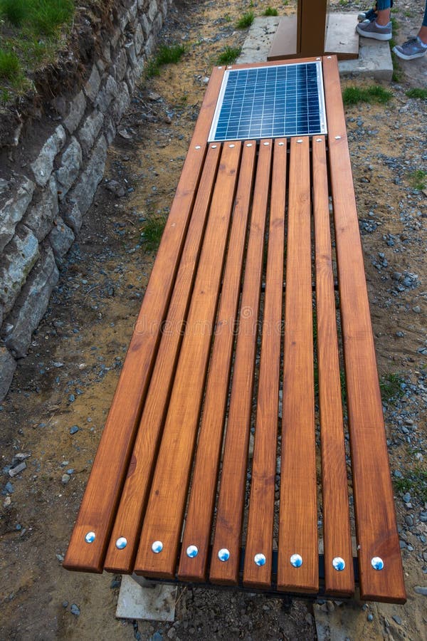 Bench with Solar Battery. Solar Charging Bench, Solar Powered Connect ...