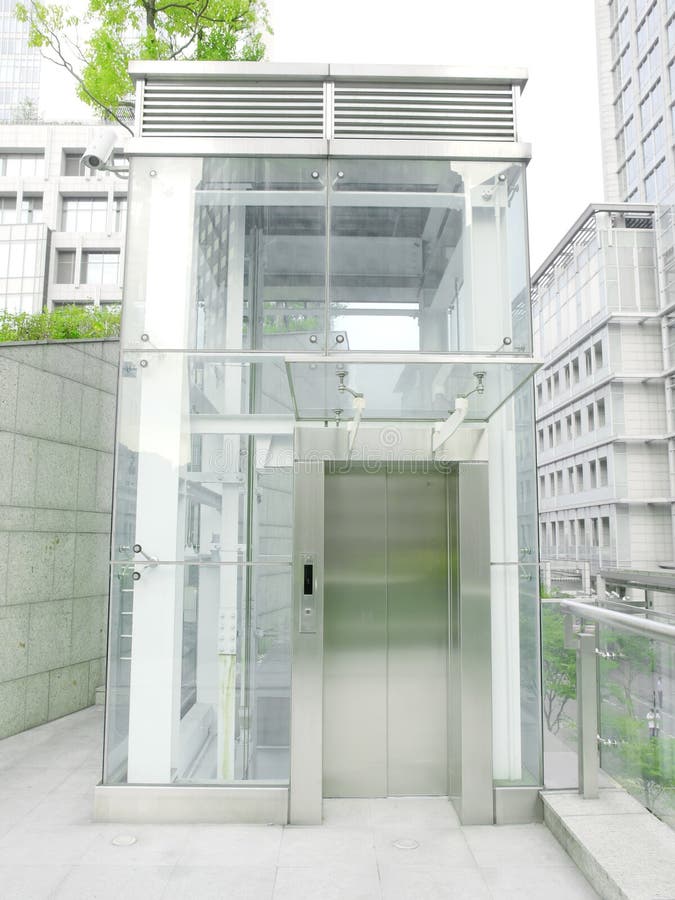 6+ Outdoor glass elevator Free Stock Photos - StockFreeImages