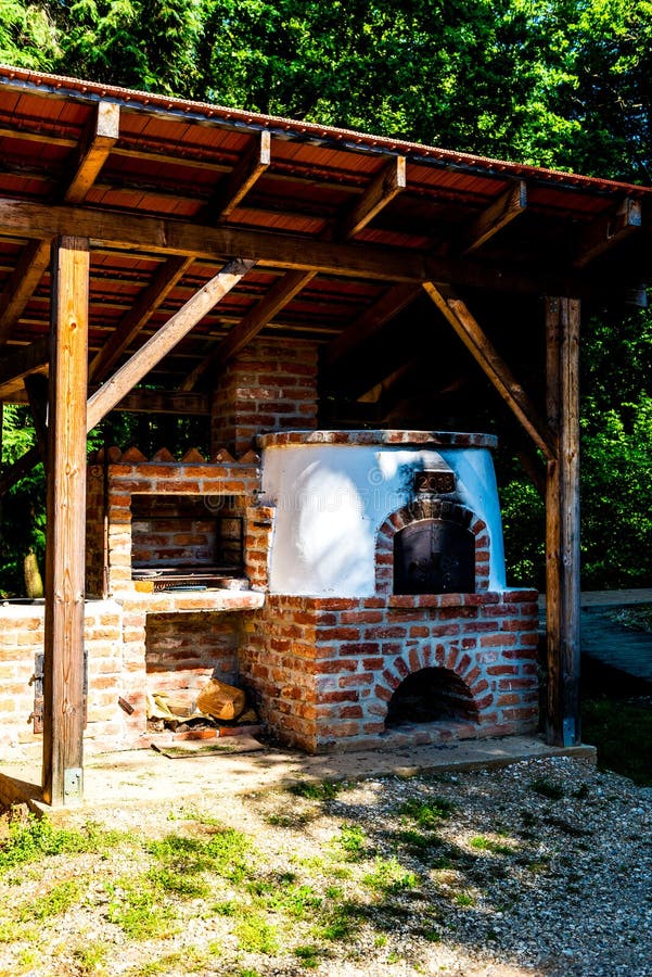 Outdoor Kitchen with Pizza Oven and Barbeque Grill Stock Image - Image ...