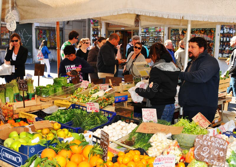 Outdoor market editorial photo. Image of fiori, market - 24507541