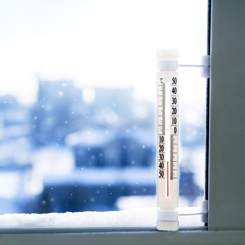 Outdoor Thermometer with Subzero Temperatures at Shallow Depth of Field ...