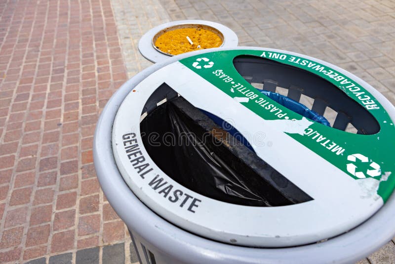 Outdoor Public Garbage Bin with Compartments for General and Recycling ...