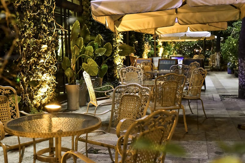 Outdoor restaurant stock image. Image of architecture - 59831859