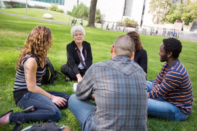Outdoor Class at University Stock Image - Image of grad, male: 37133753