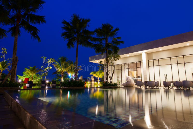 Outdoor View of Modern Restaurant Building Stock Image - Image of ...