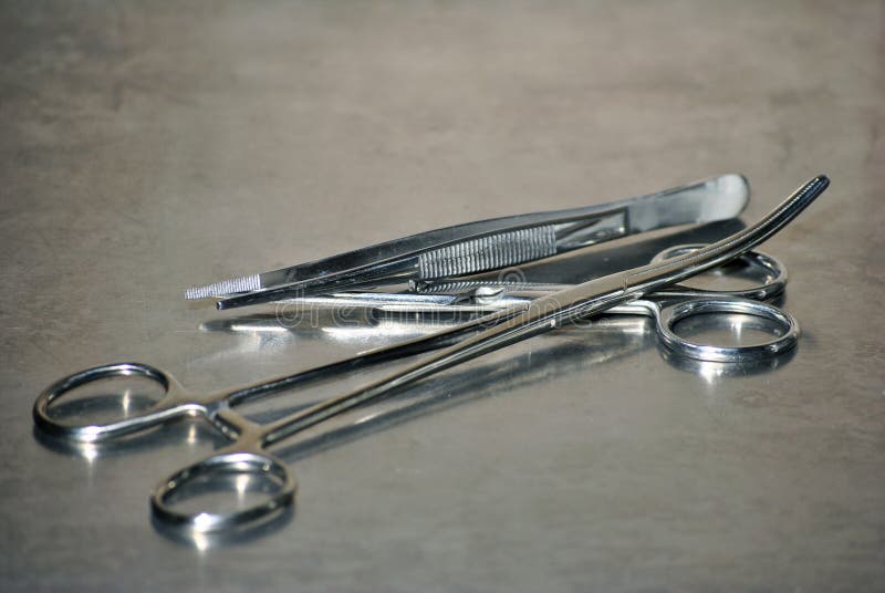 L'outil chirurgical photo stock. Image du chirurgical - 4505230