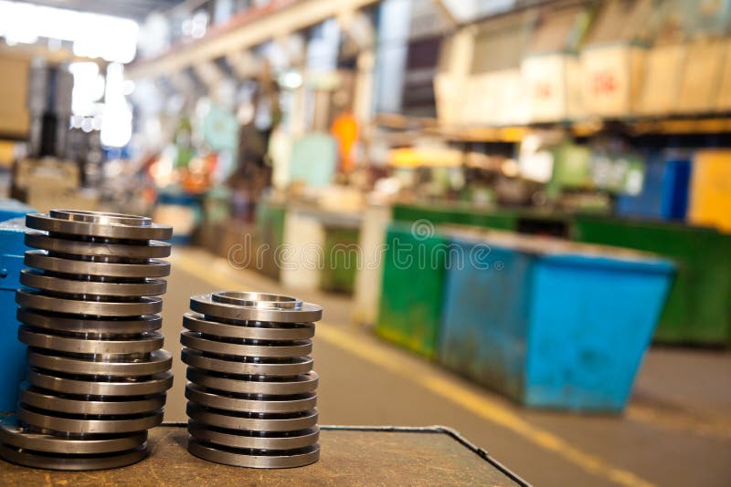 Outillage industriel photo stock. Image du mécanique - 13918638